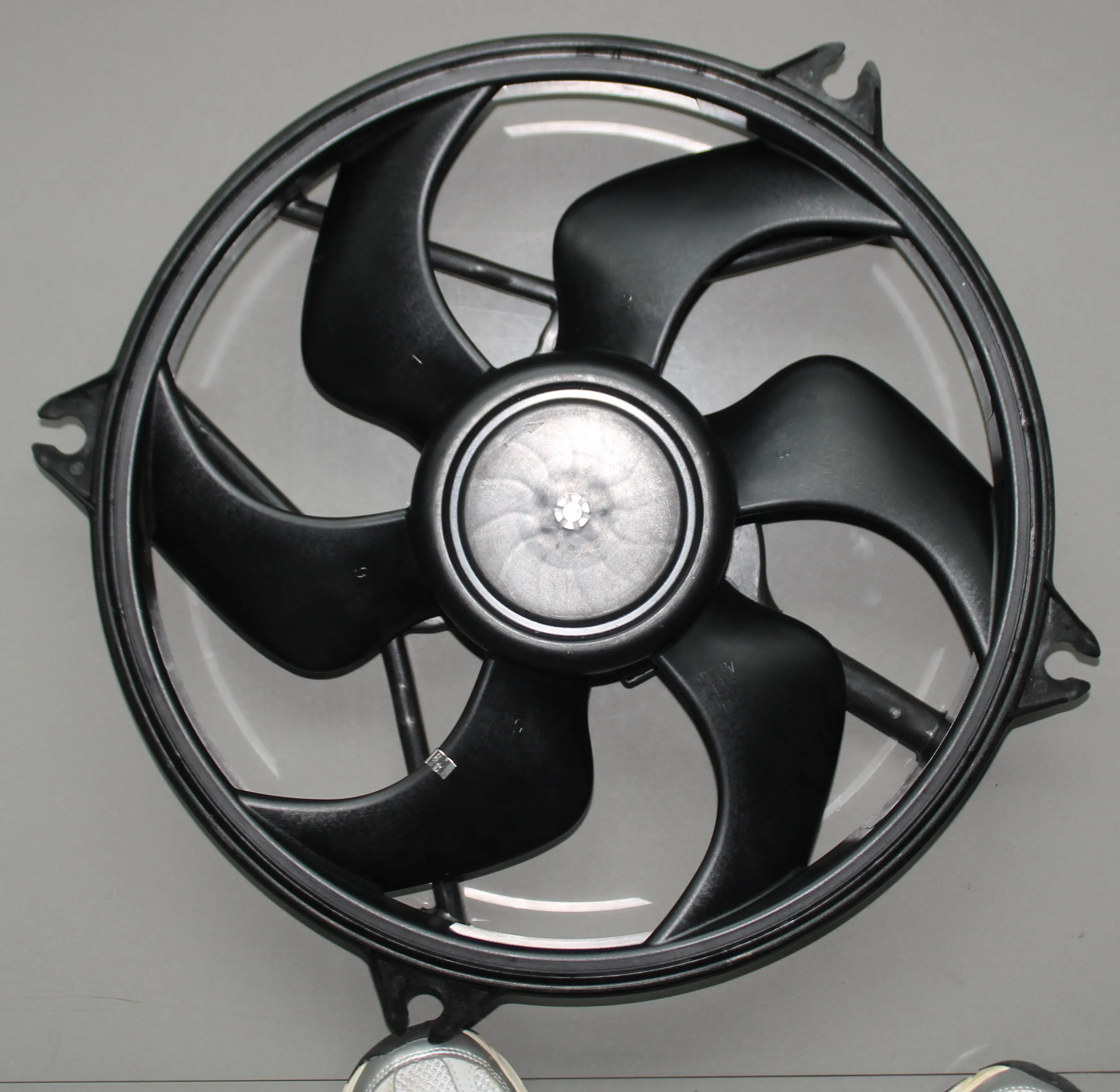 Radiator Fan Motor 1250.F8 for Peugeot Cars (1999–2010)